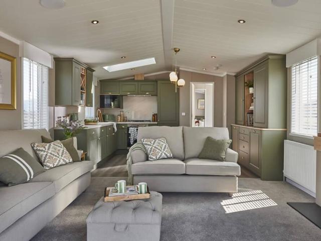 2 bedroom lodge for sale