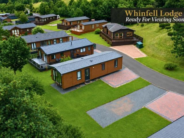 2 bedroom lodge for sale