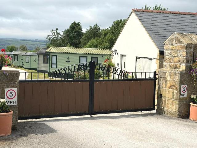 2 bedroom lodge for sale