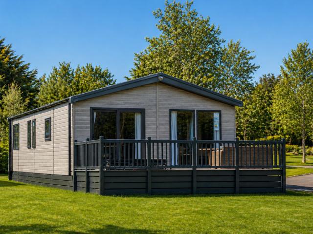 2 bedroom lodge for sale