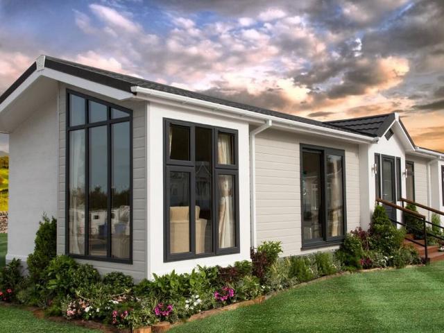 2 bedroom lodge for sale