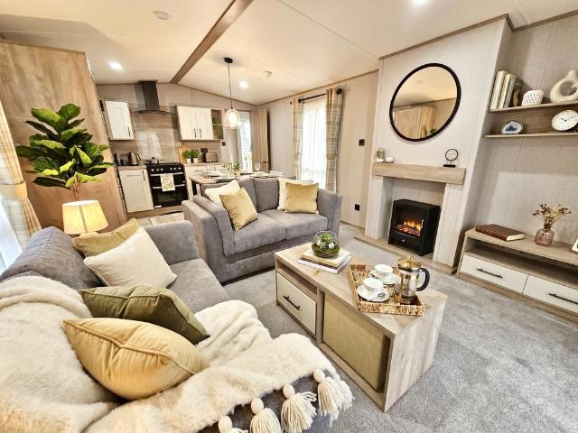 2 bedroom lodge for sale