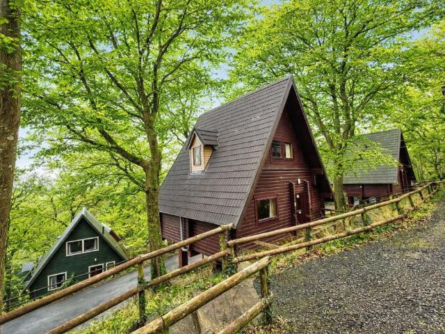 2 bedroom lodge for sale