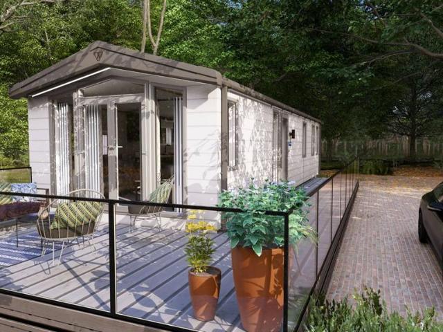 2 bedroom lodge for sale