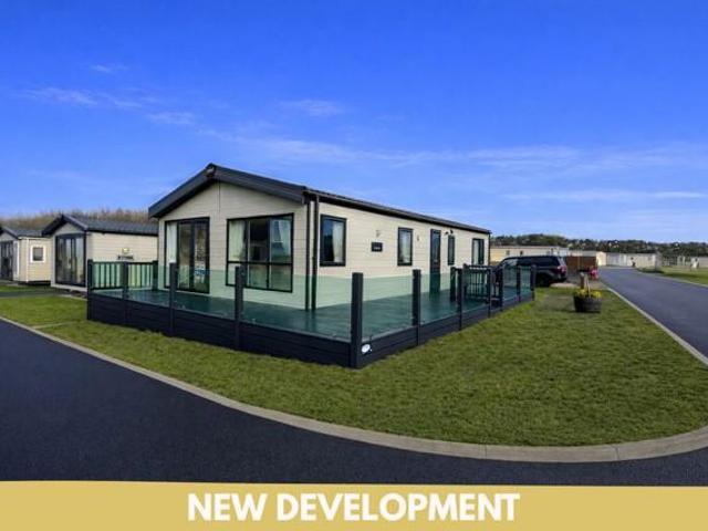 2 bedroom lodge for sale