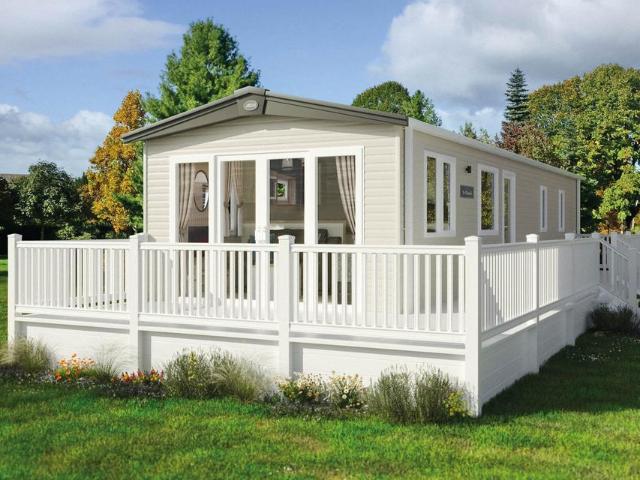 2 bedroom lodge for sale