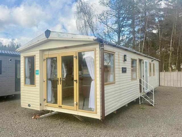 2 bedroom lodge for sale