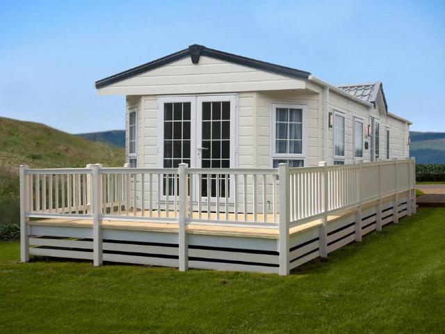 2 bedroom lodge for sale