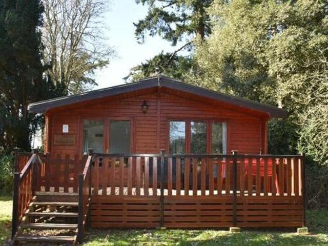 2 Bedroom Lodge For Sale In Church Lane