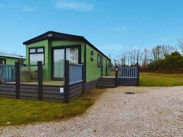 2 Bedroom Lodge For Sale In Borwick Lane, Dock Acres