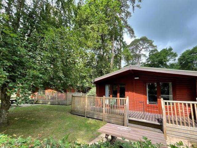 2 Bedroom Lodge For Sale In Godshill