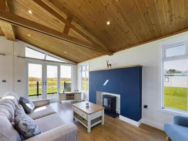 2 Bedroom Lodge For Sale In Greystone Hills, Yorkshire