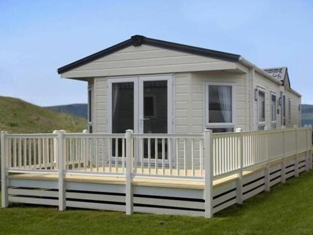 2 Bedroom Lodge For Sale In East Yorkshire