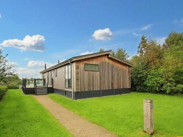 2 Bedroom Lodge For Sale In Flookburgh, Grange over sands