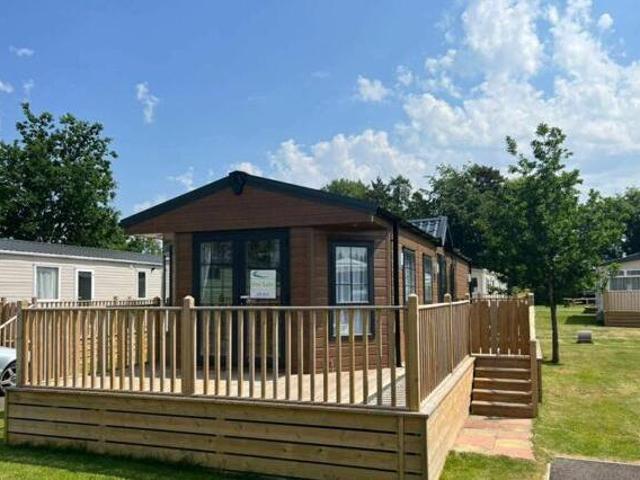 2 Bedroom Lodge For Sale In Helmsley, York
