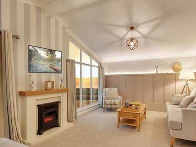 2 Bedroom Lodge For Sale In Hendra Croft, Goonhavern