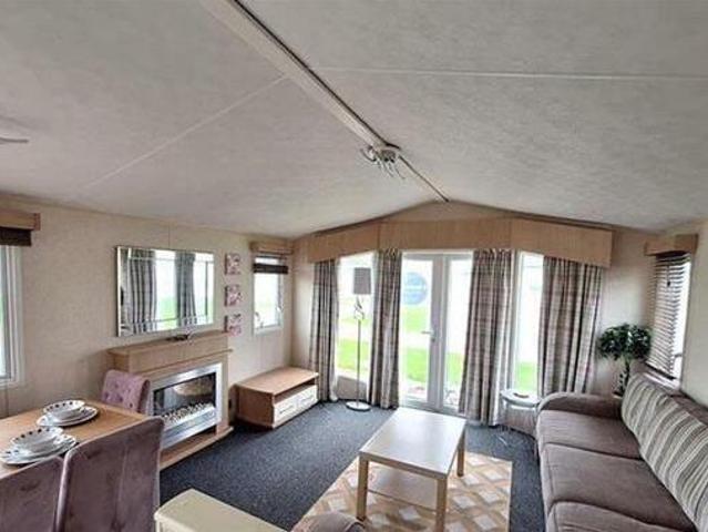 2 Bedroom Lodge For Sale In Hendra Croft, Goonhavern