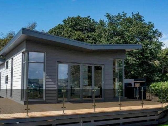 2 Bedroom Lodge For Sale In Llanrwst Road, Conwy