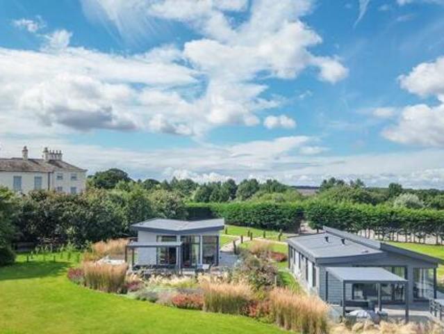 2 Bedroom Lodge For Sale In Seaham