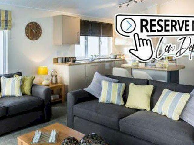2 Bedroom Lodge For Sale In St. Leonards, Ringwood