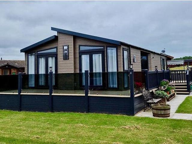 2 Bedroom Lodge For Sale In Routh, Beverley