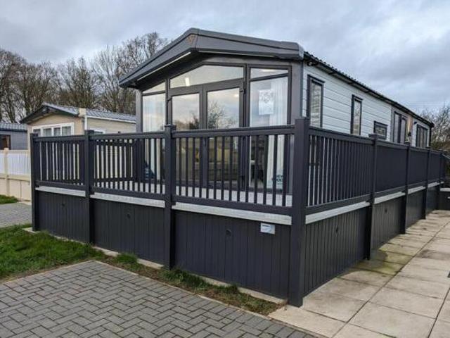 2 Bedroom Lodge For Sale In Woodhall Spa, Lincolnshire