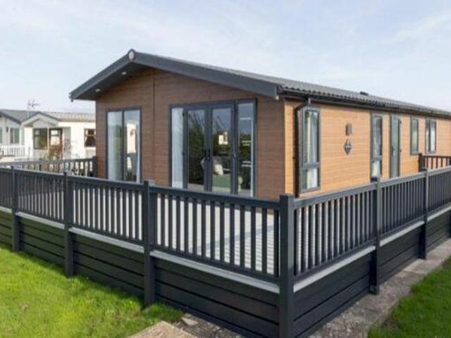 2 Bedroom Lodge For Sale In Talacre, Holywell