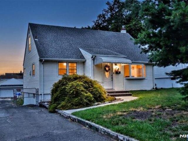 2 bedroom, Lodi NJ 07644 105125188