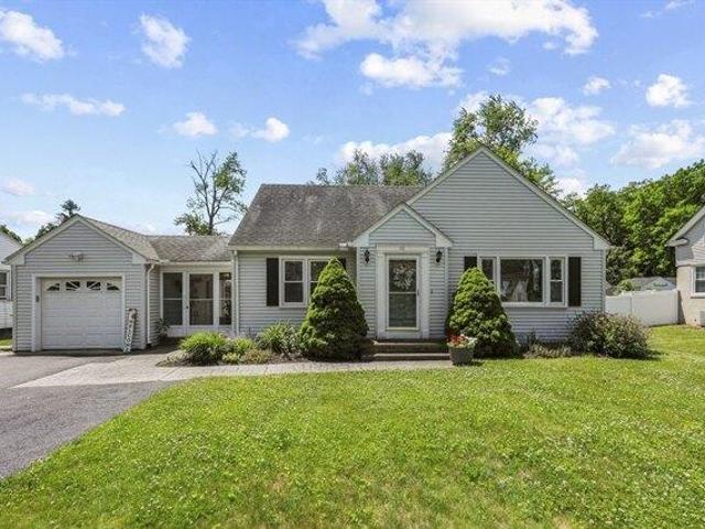 2 bedroom, Longmeadow MA 01106 104789551