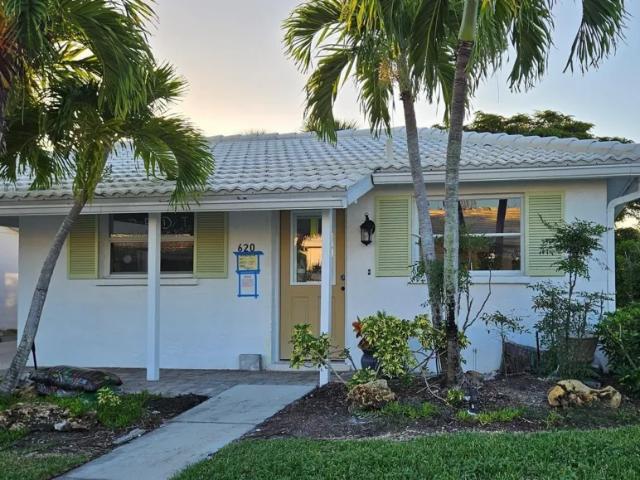 2 bedroom, Longboat Key FL 34228 102661247