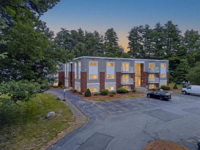 2 bedroom, Londonderry NH 03053 104606065