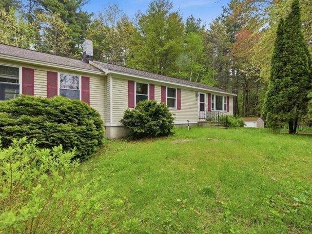 2 bedroom, Londonderry NH 03053 102708273