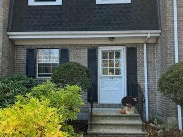 2 bedroom, Londonderry NH 03053 LS102026153