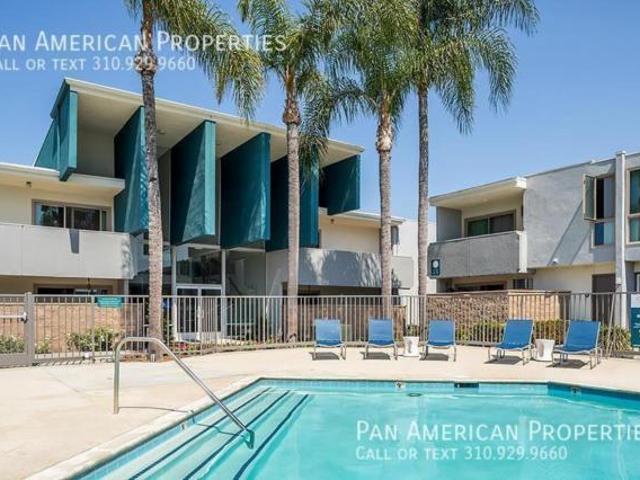 2 bedroom, Los Alamitos CA 90720 87113324