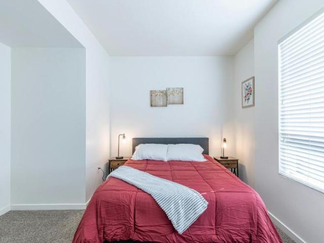 2 bedroom, Los Angeles Los Angeles 90792590
