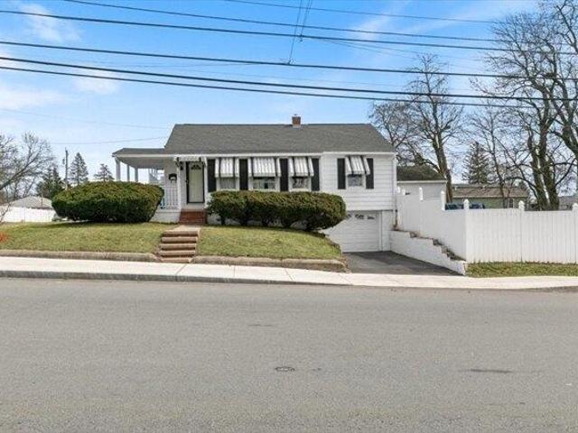 2 bedroom, Lawrence MA 01841 102314609
