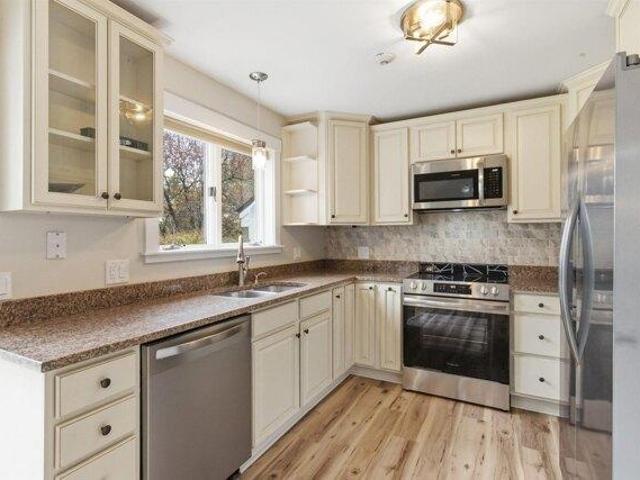 2 bedroom, Laconia NH 03246 101933114