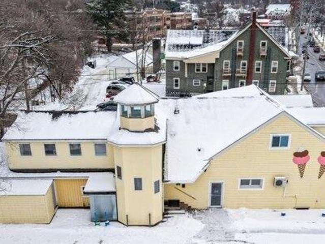 2 bedroom, Laconia NH 03246 102283915