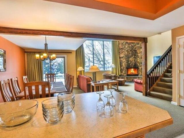 2 bedroom, Lake Placid NY 12946 LS88553700