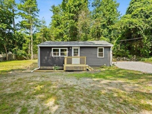 2 bedroom, Lakeville MA 02347 104608717