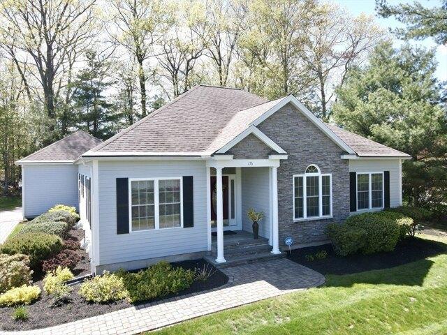 2 bedroom, Lancaster MA 01523 102634894