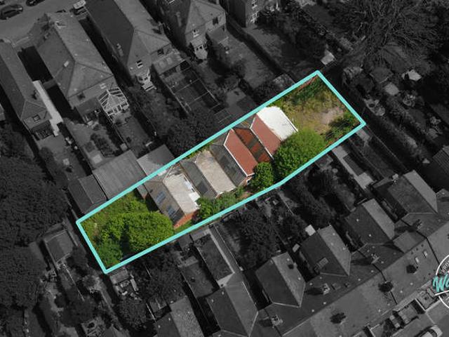2 Bedroom Land Commercial
