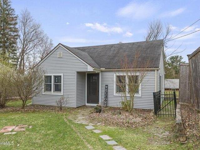 2 bedroom, Lanesborough MA 01237 LS102446797