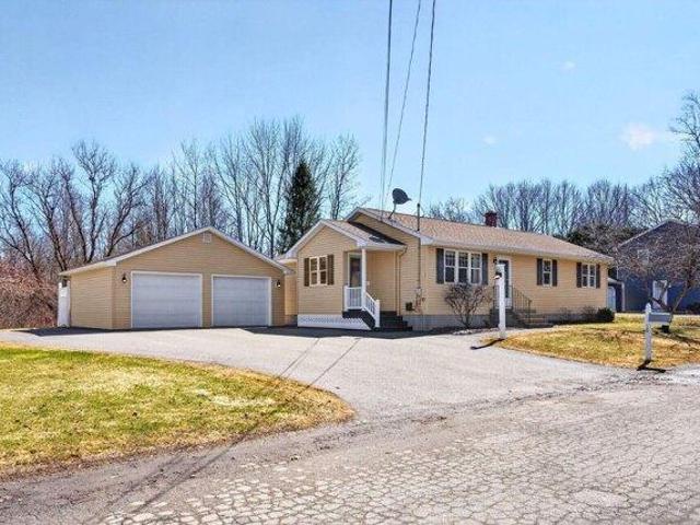 2 bedroom, Lewiston ME 04240 LS101627991