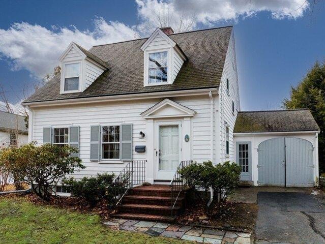 2 bedroom, Lexington MA 02420 102592941