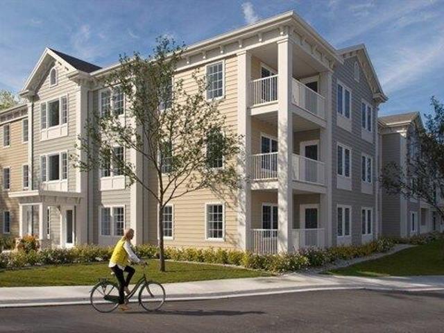 2 bedroom, Lexington MA 02420 103444608