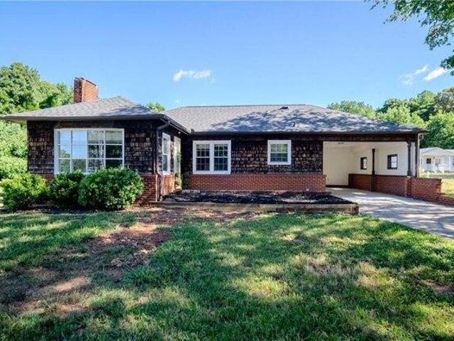 2 bedroom, Lexington NC 27295 104898257