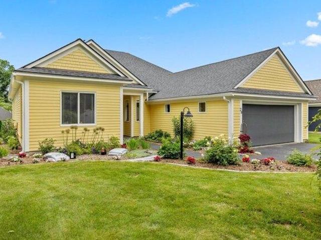 2 bedroom, Lebanon NH 03784 104605893