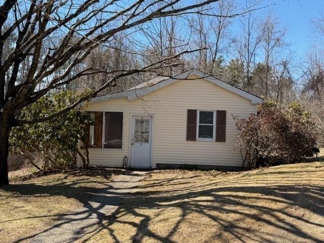 2 bedroom, Lee NH 03861 102729281