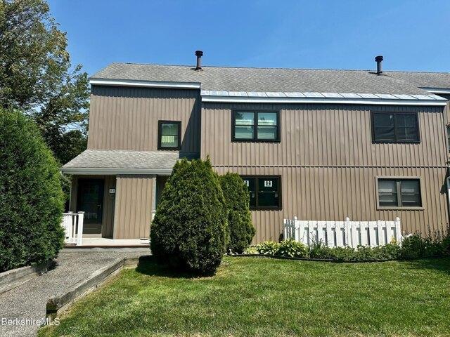 2 bedroom, Lenox MA 01240 103773747